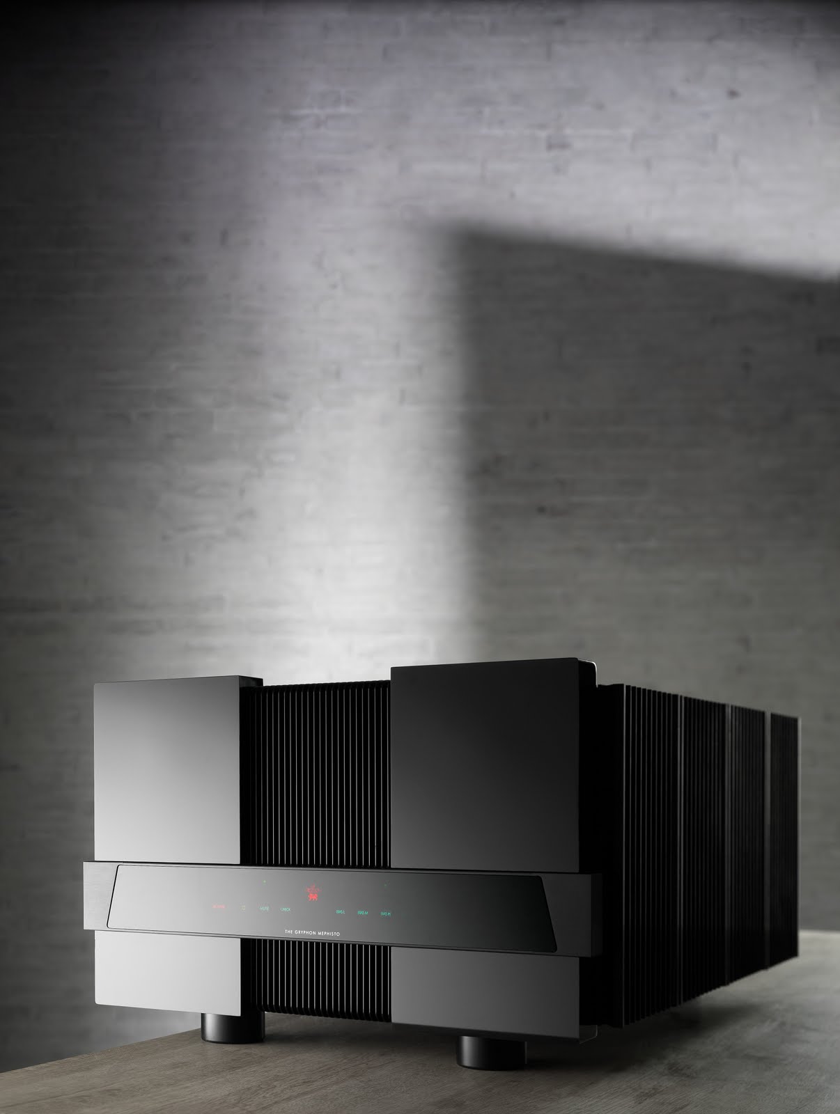 GRYPHON AUDIO PANDORA & MEPHISTO | Audio Lifestyle